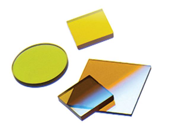 Corning Polarcor™ Glass Polarizers | Edmund Optics